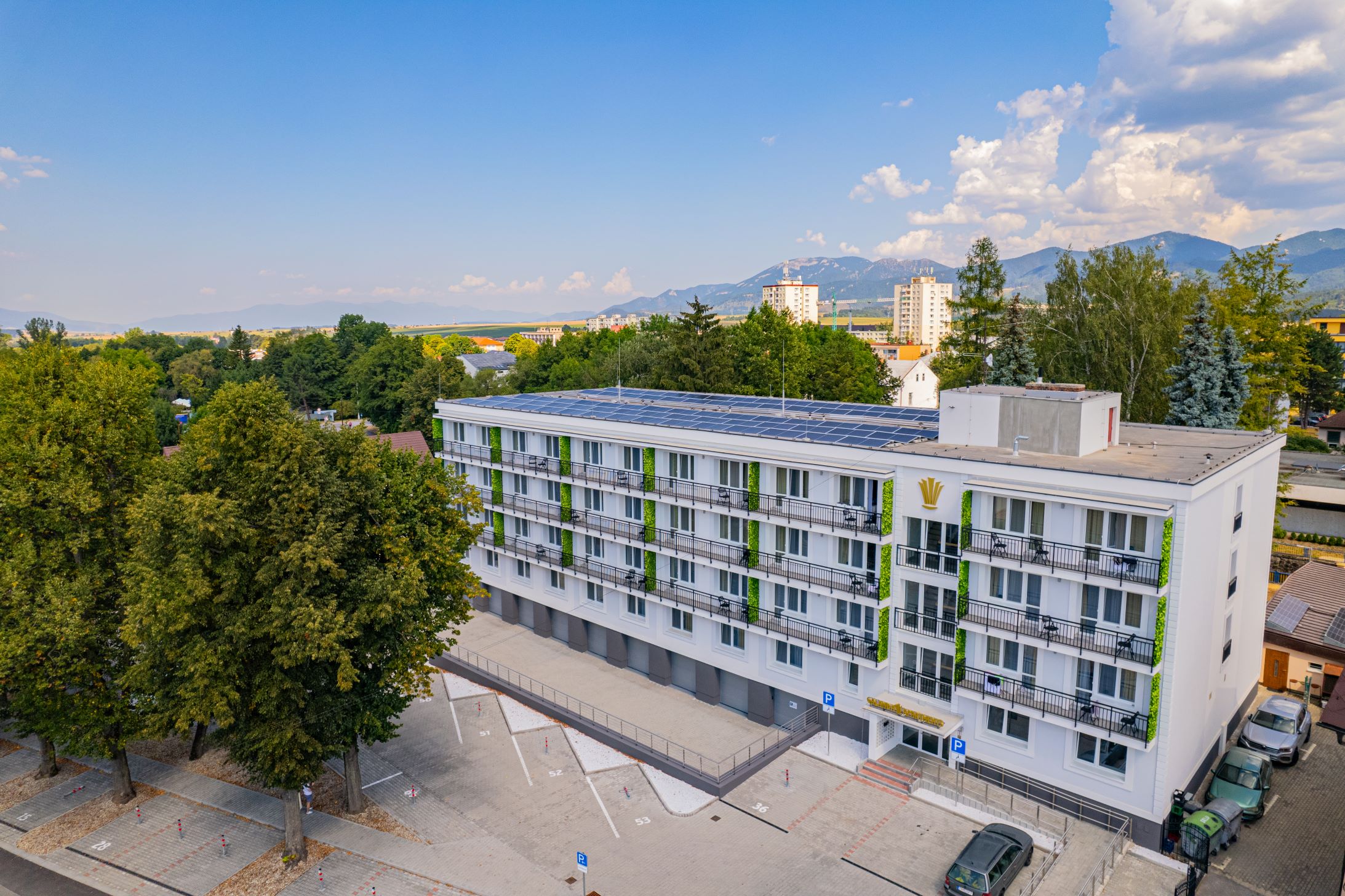 Galanda Apartments***